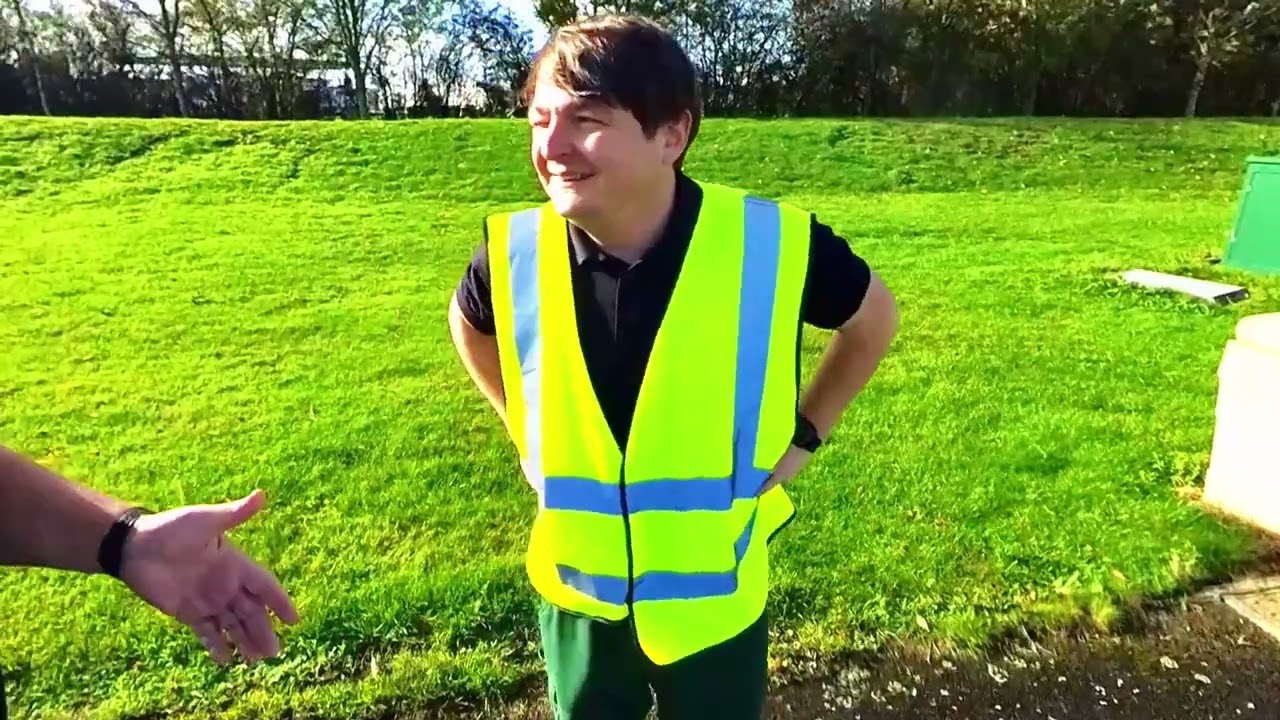 We Sell 100,00 Day Old Chicks Every Week @ 25 Euros Each - DJI Mini 2 ...